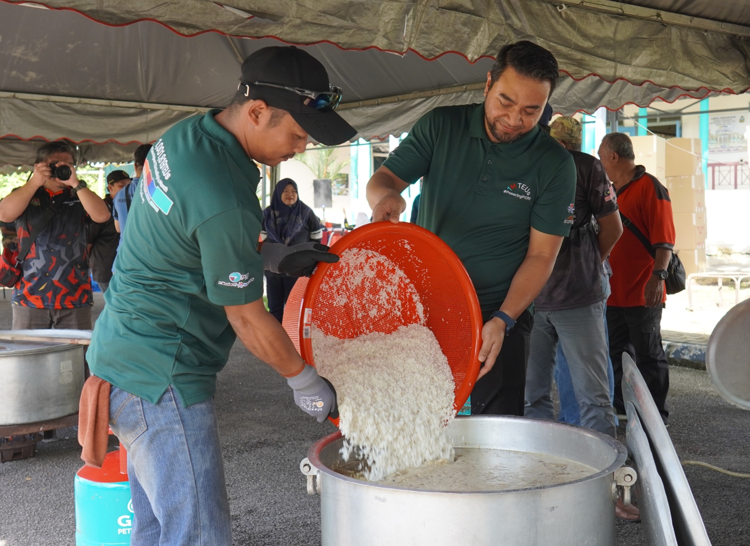 PTP TERUSKAN TRADISI AGIH BUBUR LAMBUK - MEDIA DIGITAL JOHOR