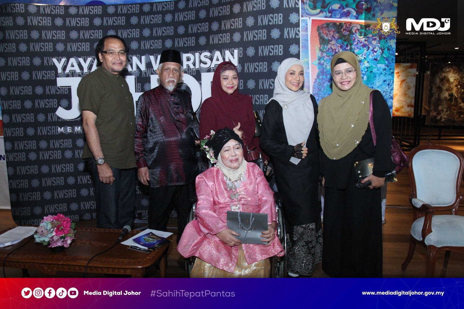 RAHIMAH MUDA DIPILIH TOKOH SASTERAWAN JOHOR - MEDIA DIGITAL JOHOR