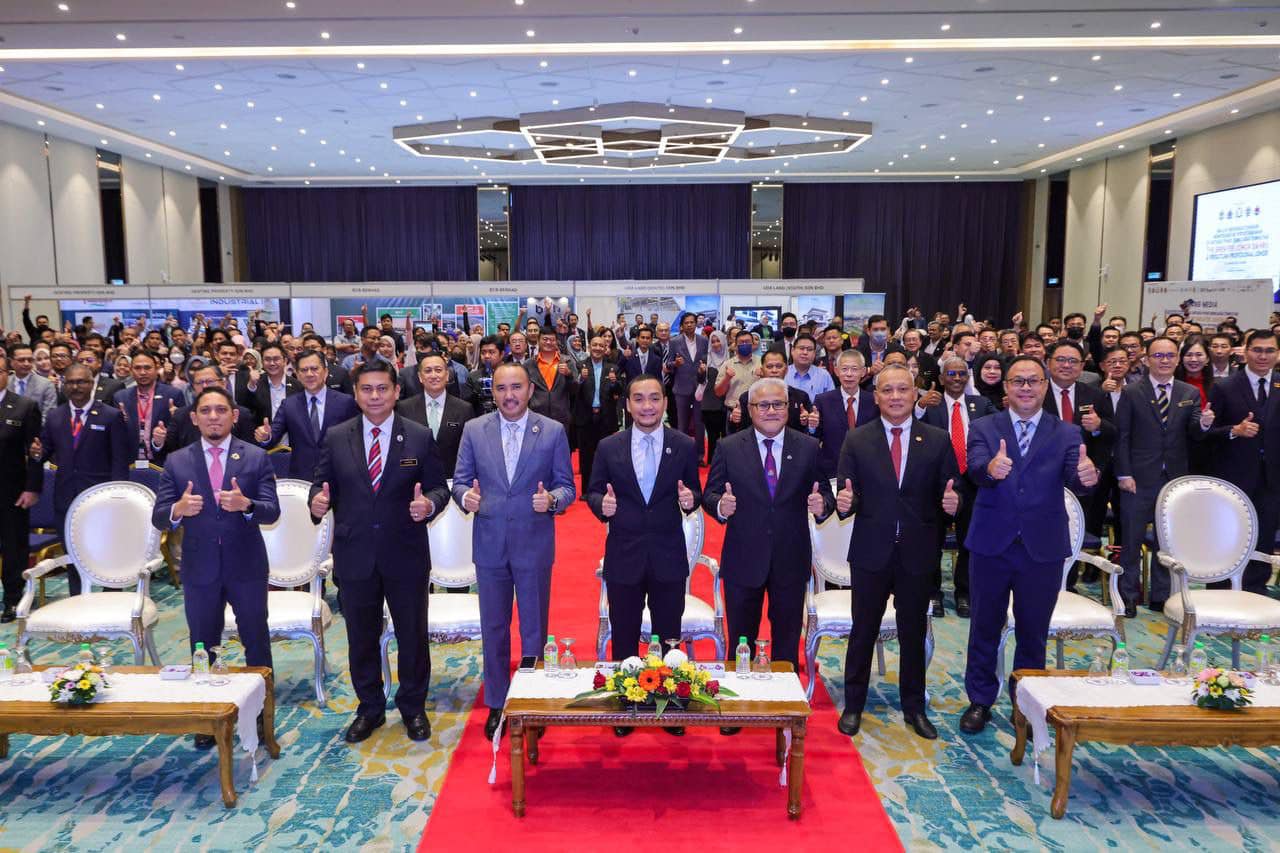 EMPAT PBT 'THE GREATER JB' TANDATANGANI MOU BERSAMA DECCO+ - MEDIA ...